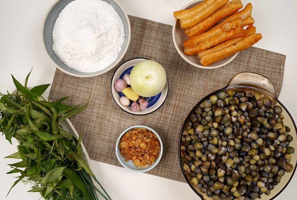 Cách Nấu Cháo Hến Ngon Không Tanh Tại Nhà