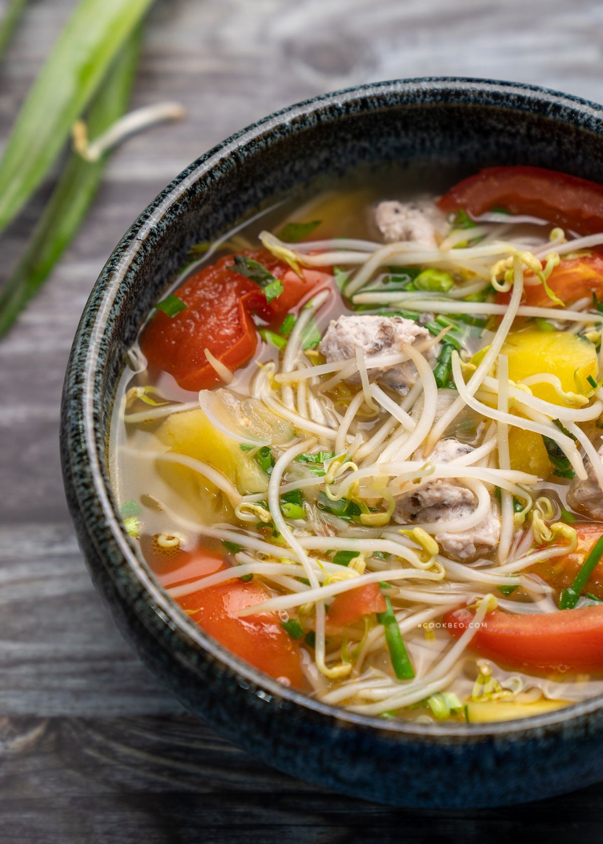 Cách Nấu Canh Giá Đỗ Đơn Giản Mà Ngon Ngọt Thanh Mát